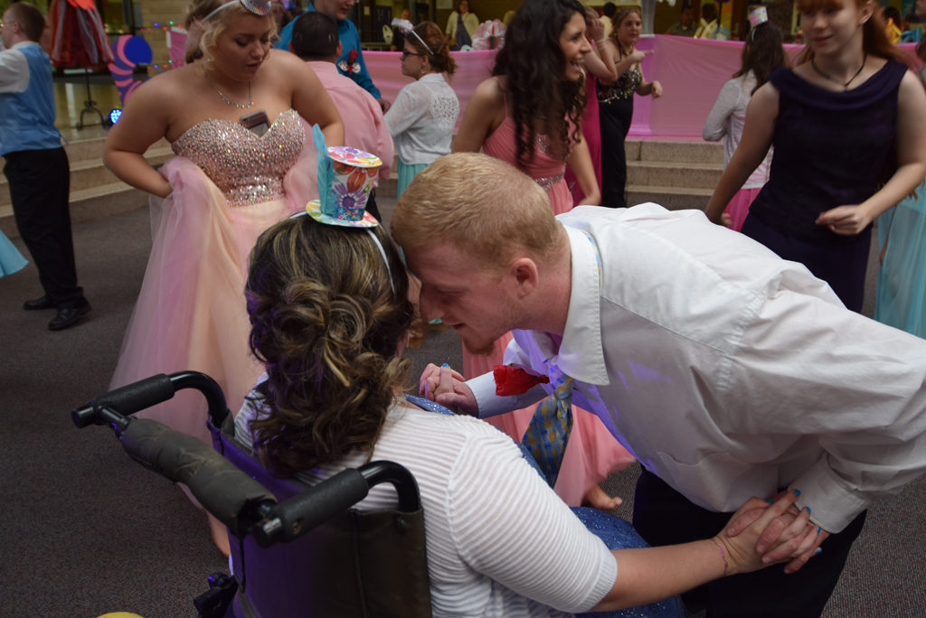 Photo Gallery: Special Needs Prom Held at Muncie Central High School ...