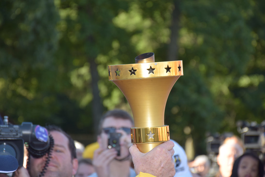 Photo Gallery: Indiana Bicentennial Torch Relay in Delaware County ...
