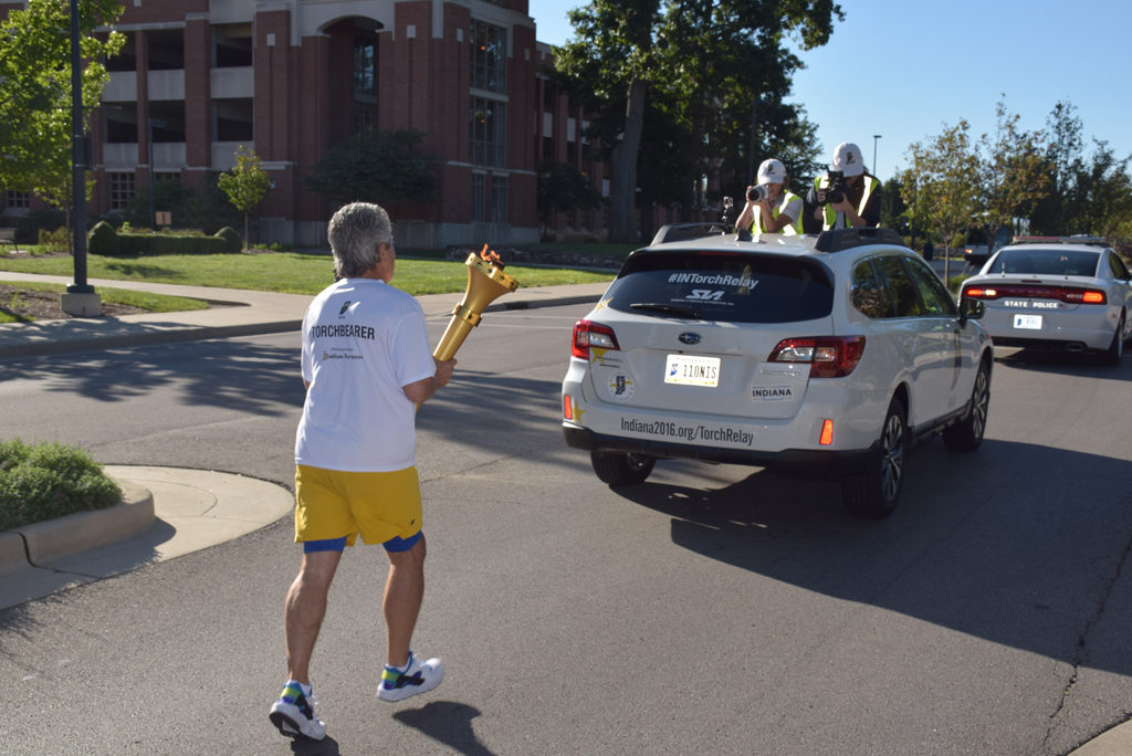Photo Gallery: Indiana Bicentennial Torch Relay in Delaware County ...