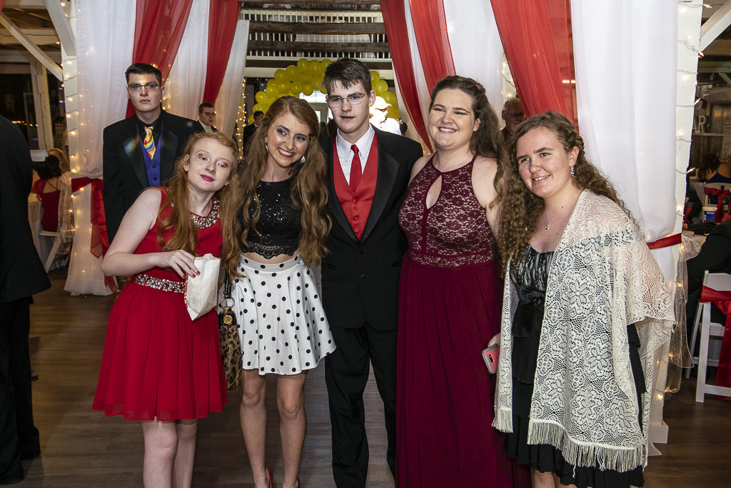 Photo Gallery: 2018 Special Needs Prom at The Loft on Isanogel