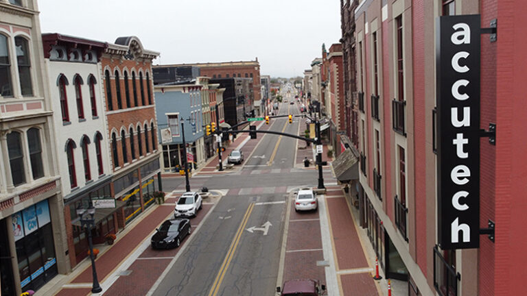 tech — Muncie Journal