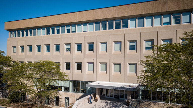 itech — Muncie Journal