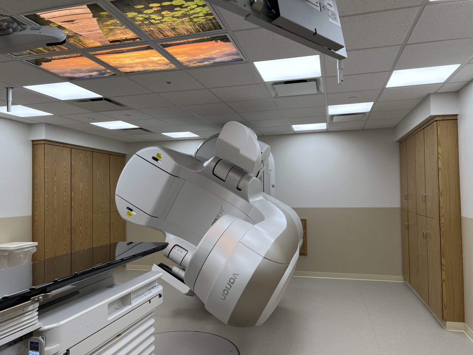New Linear Accelerator Treats Patients at IU Health Ball Memorial ...