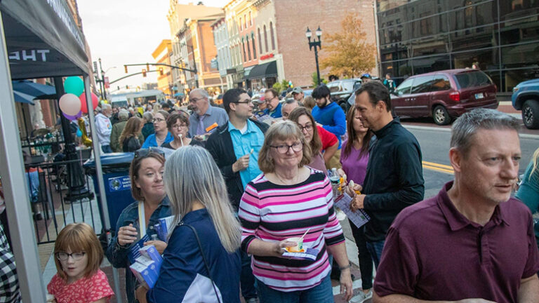 crawl — Muncie Journal