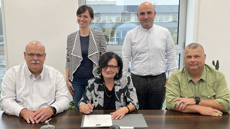 group — Muncie Journal